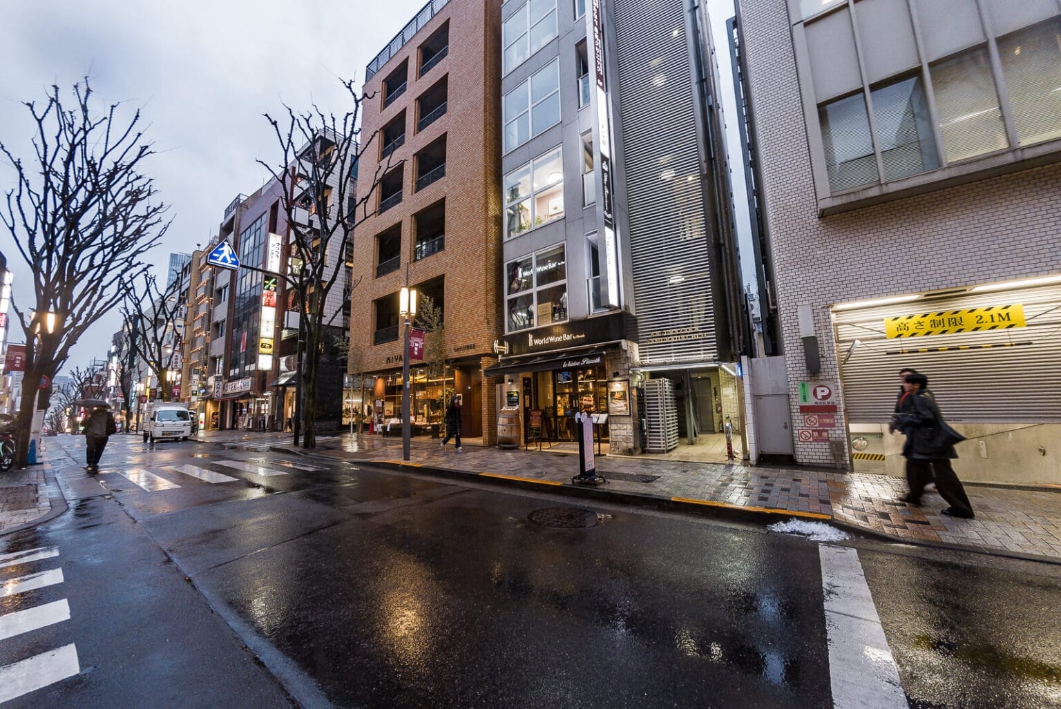 Exploring Kagurazaka: A Tapestry of Tradition and Modernity in Tokyo ...